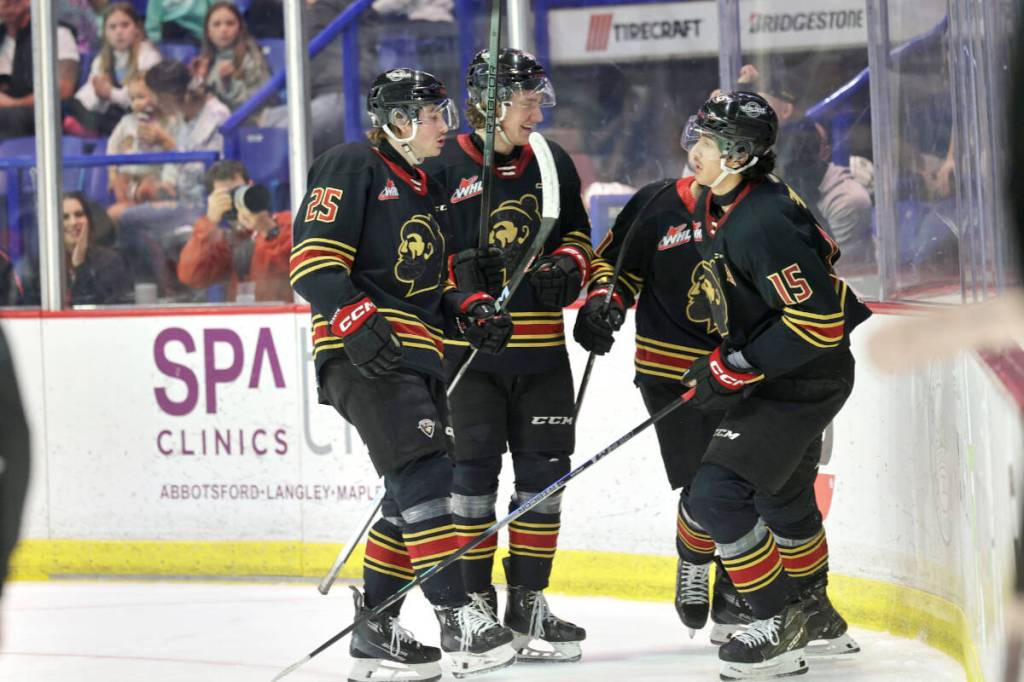 VIDEO: Vancouver Giants hold 5th place despite fall to Cougars ...